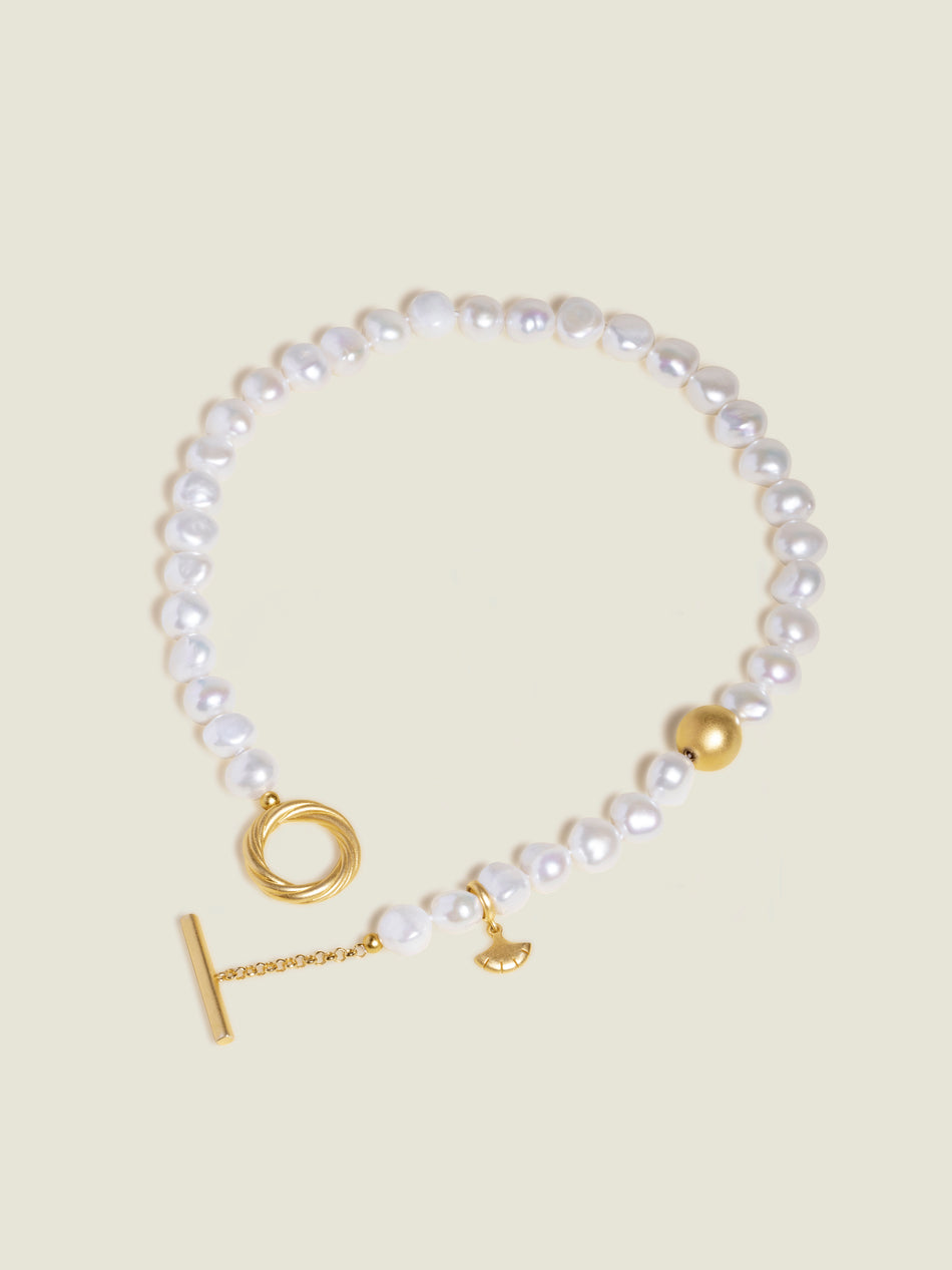 Toggle Clasp Baroque Choker - BIWAKO Jewelry